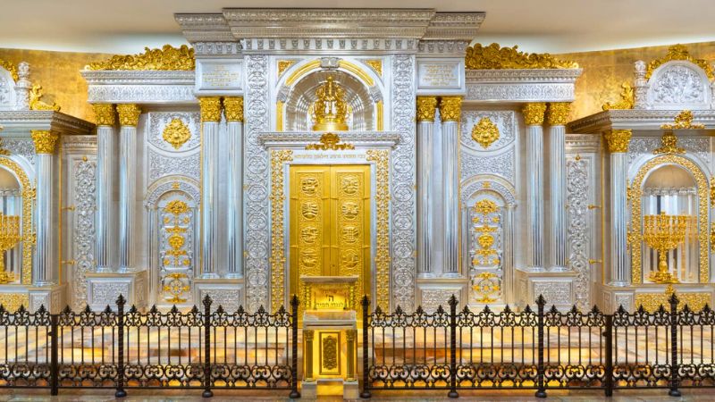 PLASCOW LOGISTICS (Israel) delivers Sacred Ark to Israel and 60 Tons of ...